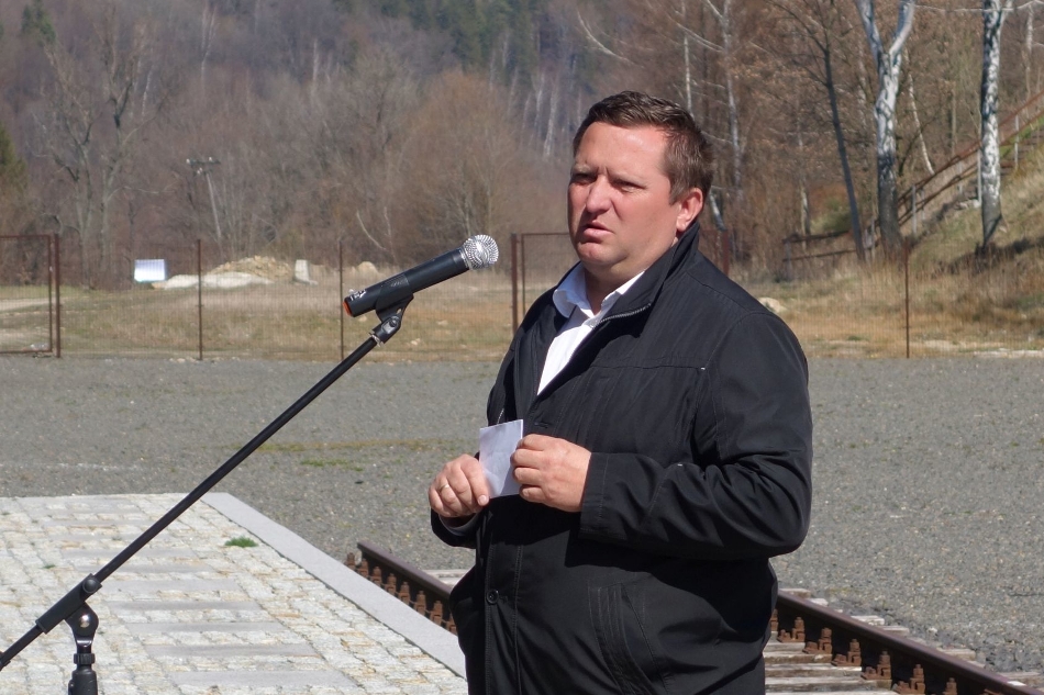 Burmistrz twierdzi, że wozi bezpłatnie, czy aby na pewno? - Lwówecki.info
